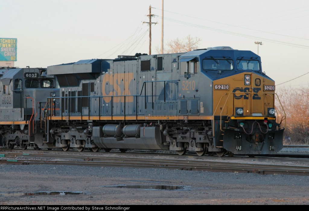 CSX 5210